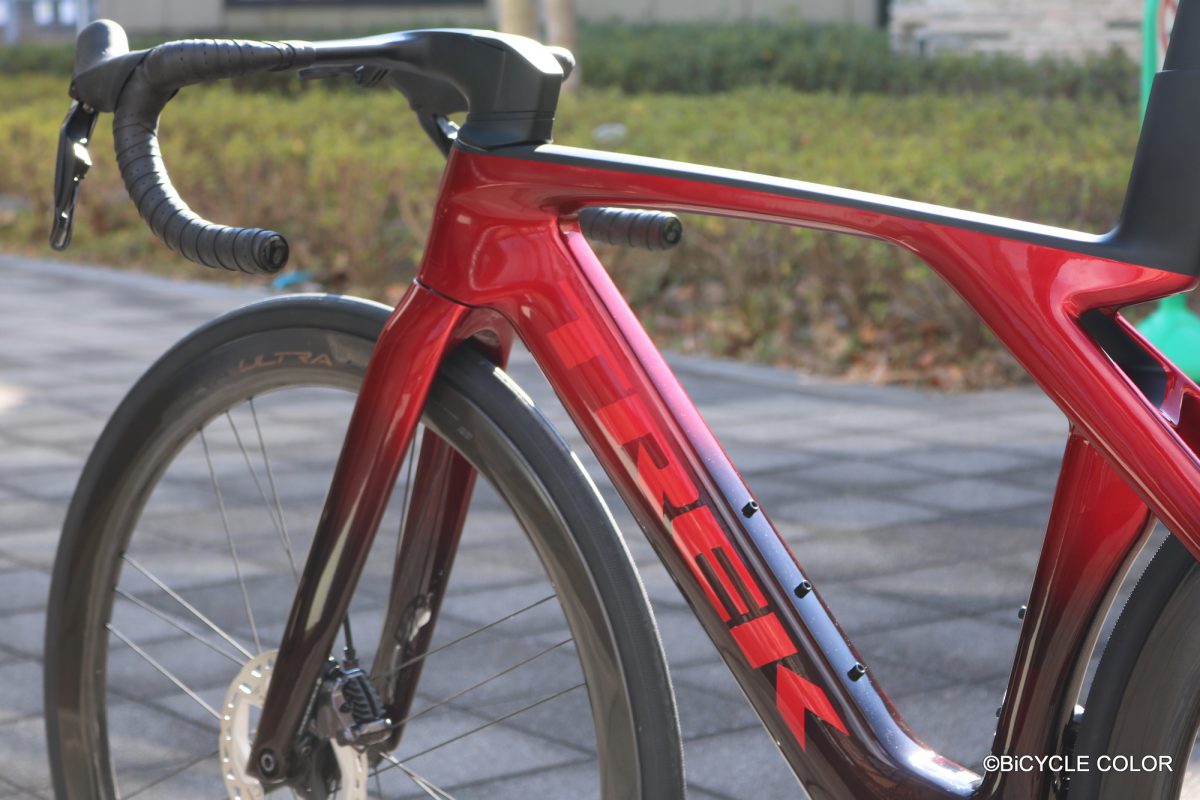 TREK 新型MADONE(第7世代)が入荷！ ～気になるIsoFlow(アイソフロー)やハンドル周りを画像でご紹介！～ | 奈良・京都の ...